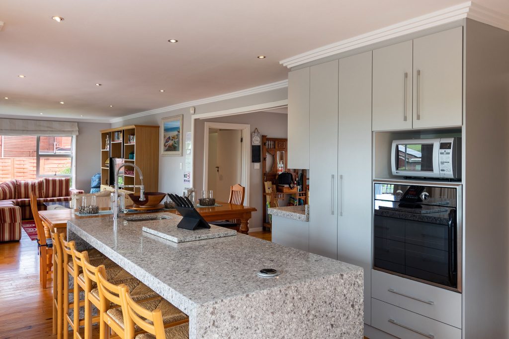 Crowded House - Morgan Bay Tourism