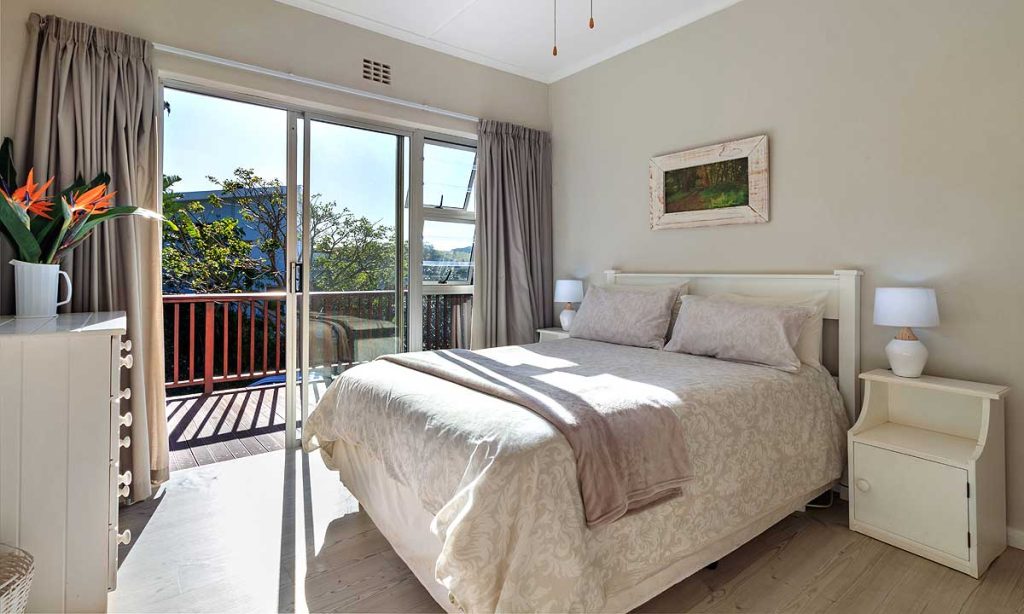 Mainstay Beach House - Morgan Bay Tourism